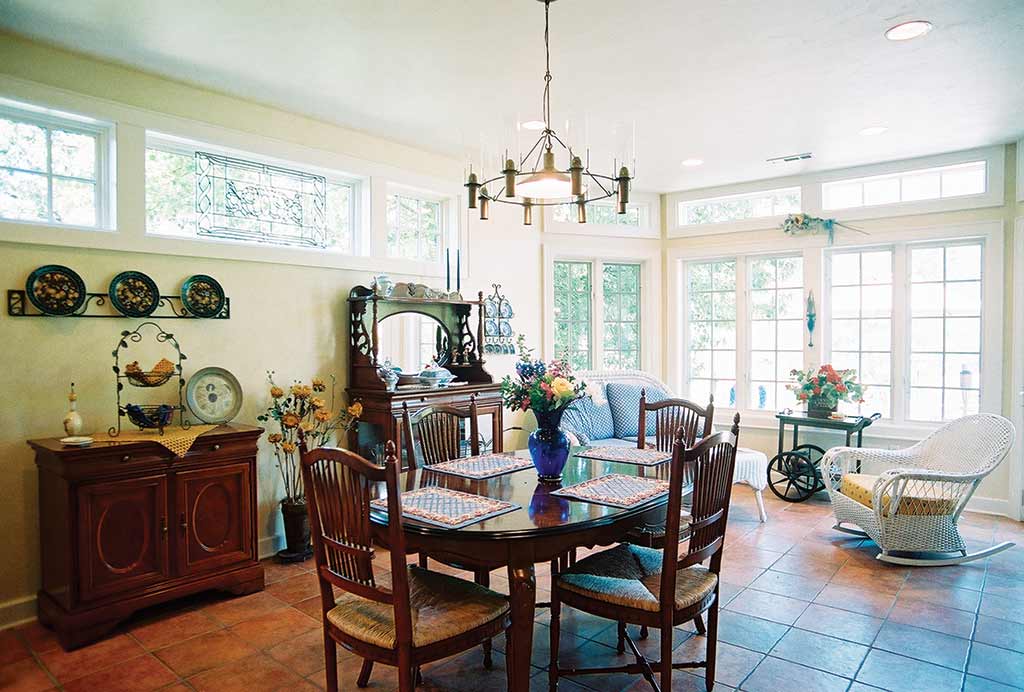 Applegate - Benchmark Builders
